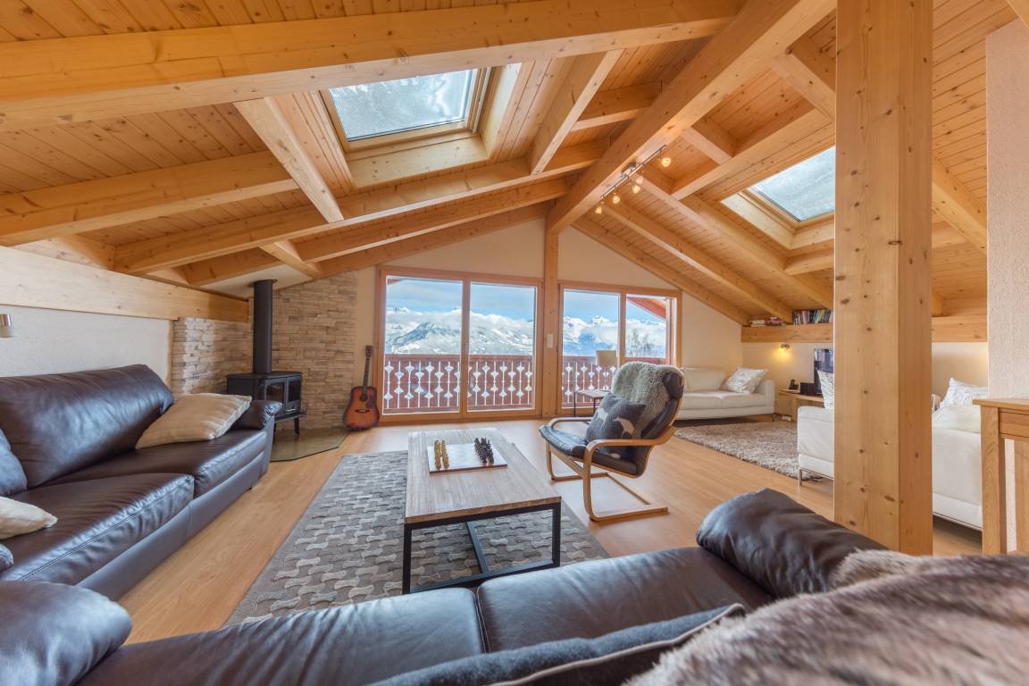 200 M² Chalet ∙ 4 Slaapkamers ∙ 10 Gasten - Zwitserland