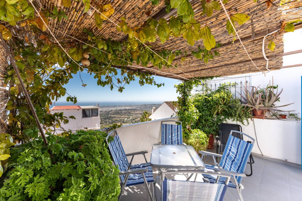 60 M² Ferienhaus ∙ 2 Schlafzimmer ∙ 4 Gäste - Mijas