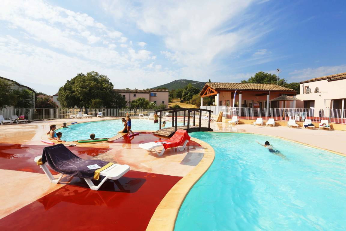 Maison De Vacances ∙ 2 Chambres ∙ 6 Personnes - Claret