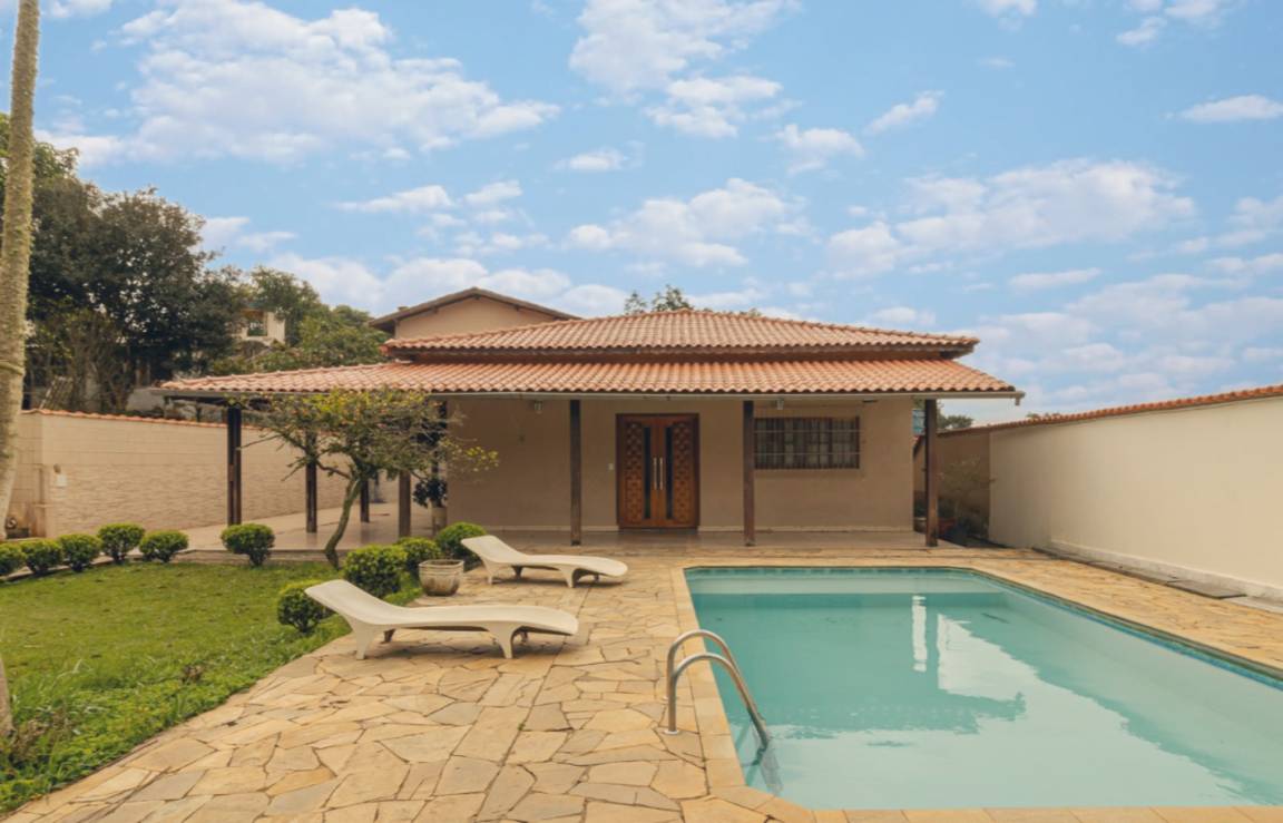 300 M² Casa ∙ 4 Quartos ∙ 18 Hóspedes - Santo André