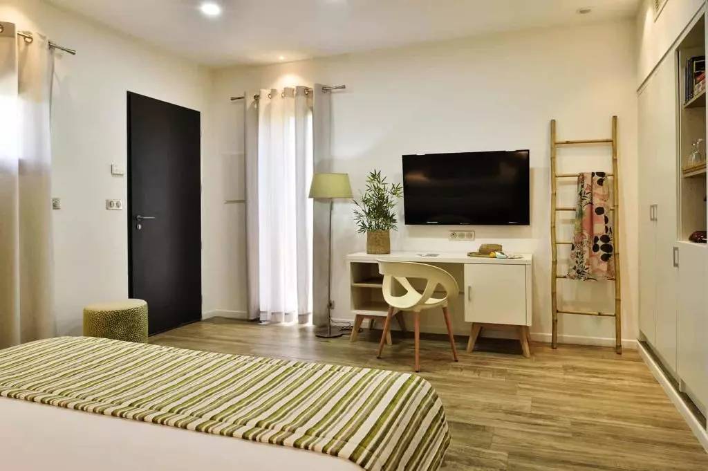 28 M² Hotel ∙ 1 Bedroom ∙ 2 Guests - Olmeto