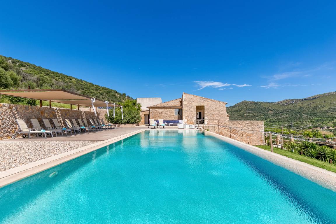 850 M² Casa De Campo ∙ 8 Habitaciones ∙ 16 Huéspedes - Mallorca