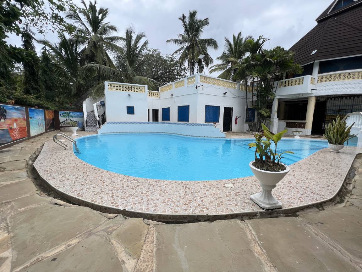 110 M² Villa ∙ 3 Schlafzimmer ∙ 8 Gäste - Diani Beach