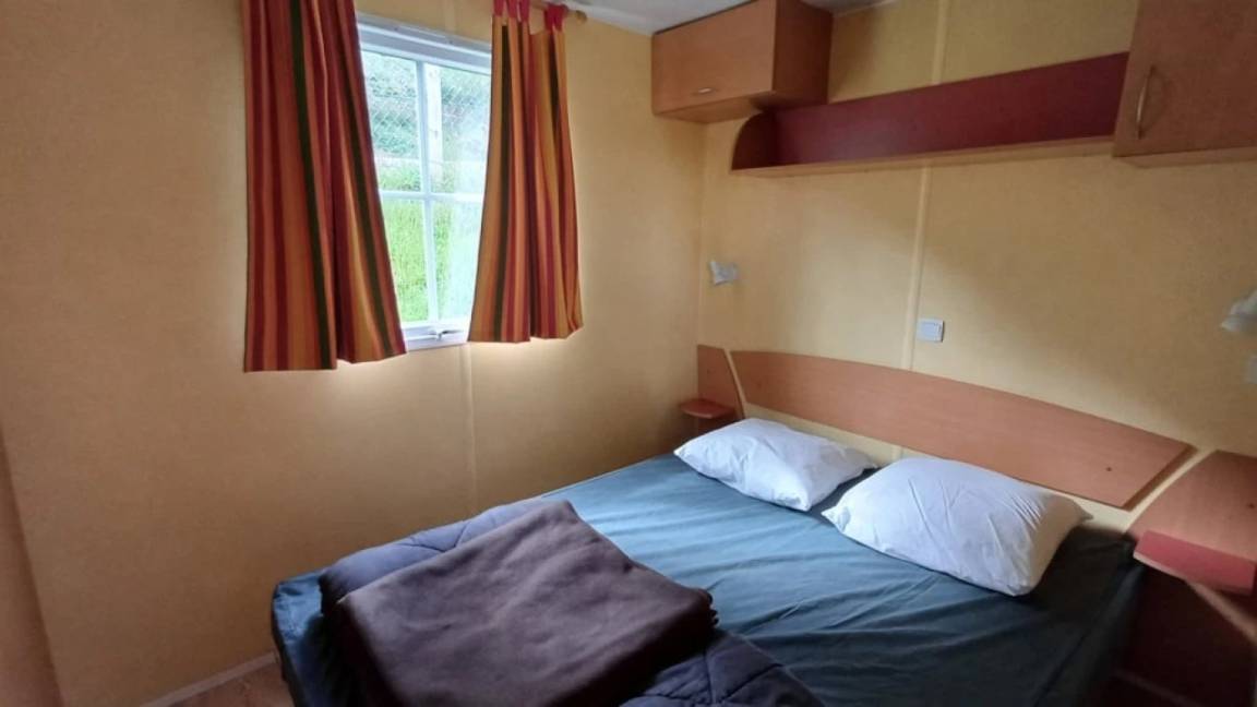 30 M² Camping ∙ 2 Chambres ∙ 5 Personnes - Lozère