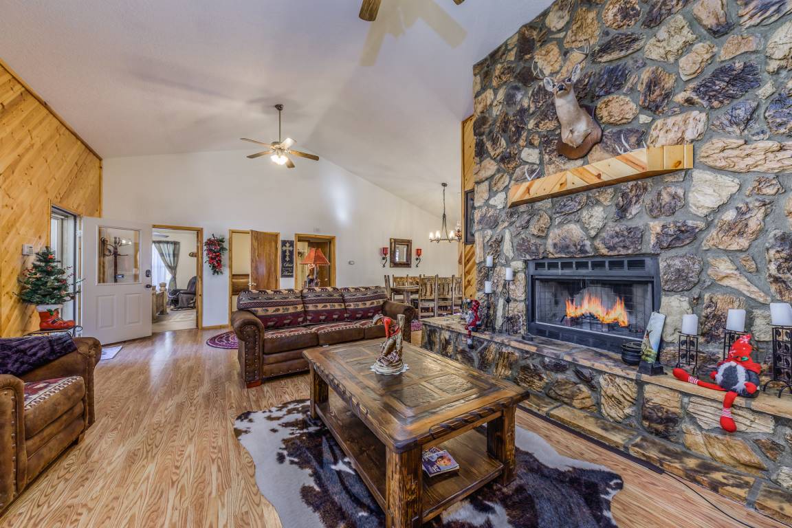 247 M² Casa ∙ 3 Habitaciones ∙ 8 Huéspedes - Ruidoso Downs, NM