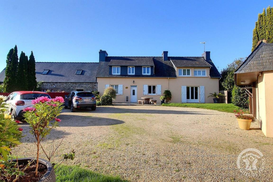 122 M² Gîte ∙ 4 Chambres ∙ 8 Personnes - Trégastel