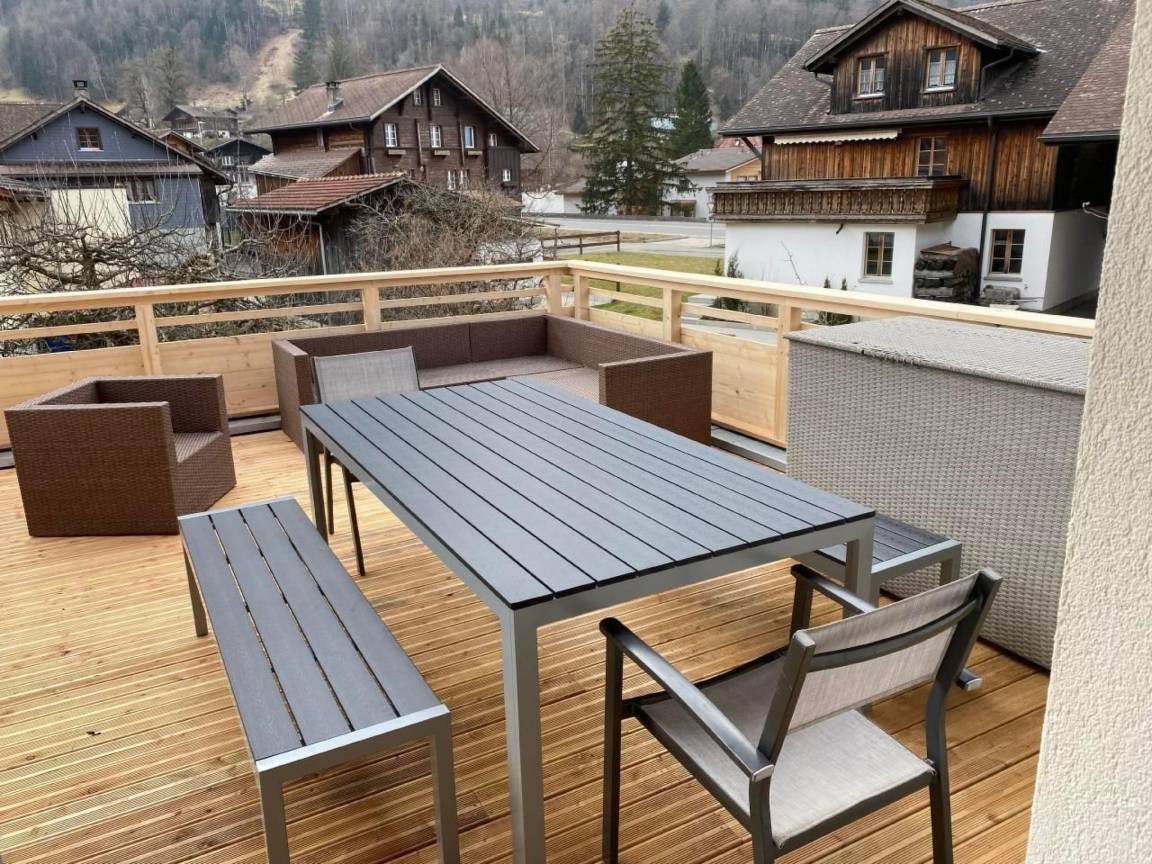 145 M² Ferienwohnung ∙ 4 Schlafzimmer ∙ 10 Gäste - Hasliberg