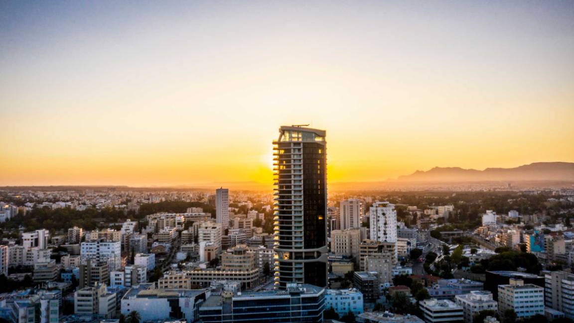 110 M² Apartamento ∙ 2 Habitaciones ∙ 4 Huéspedes - Nicosia