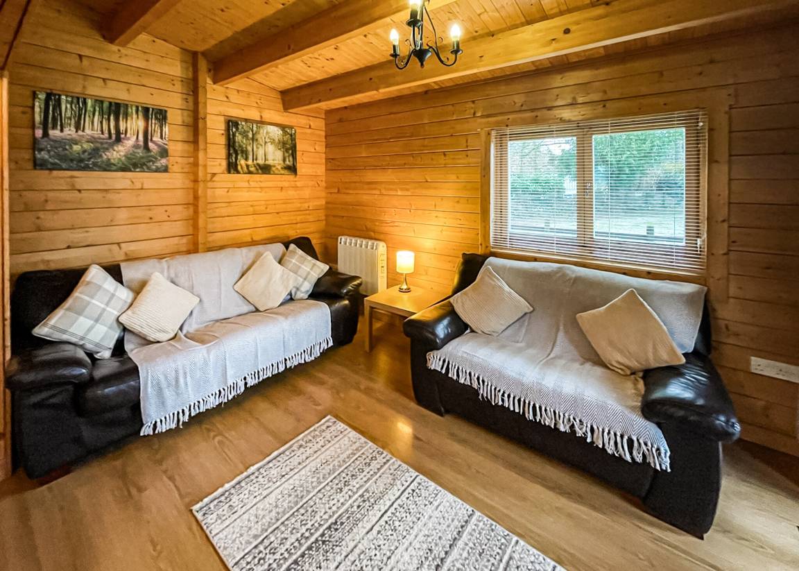 Chalet ∙ 2 Bedrooms ∙ 4 Guests - Dorset
