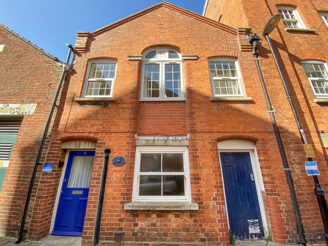 Cottage ∙ 2 Bedrooms ∙ 4 Guests - Chesil Beach