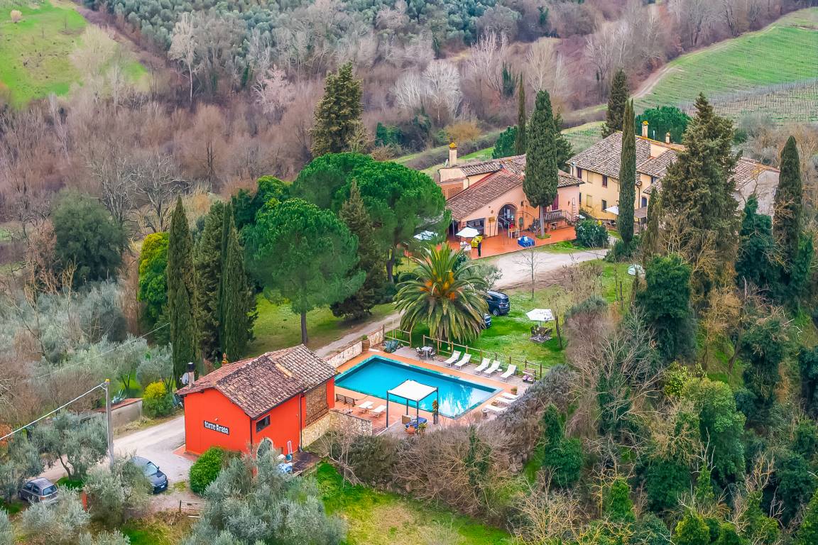 60 M² Apartment ∙ 1 Bedroom ∙ 3 Guests - Certaldo