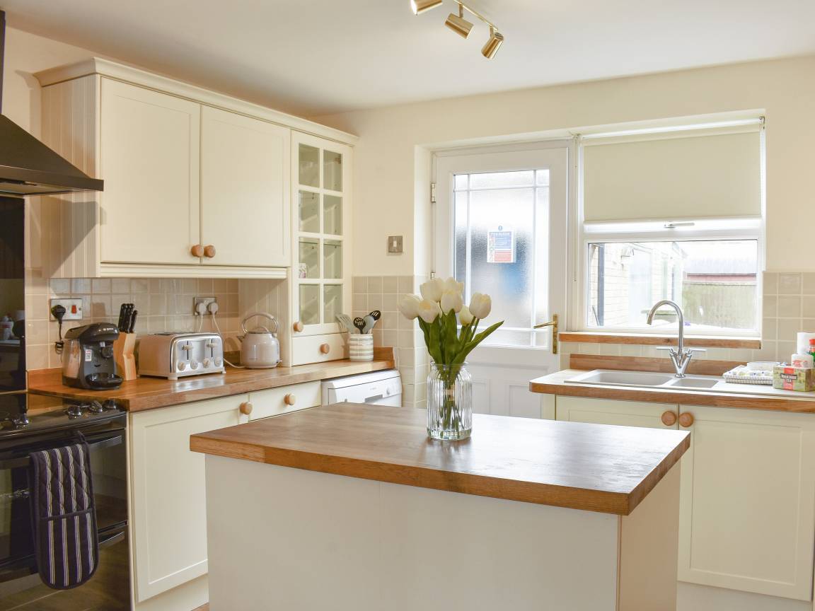 Cottage ∙ 3 Bedrooms ∙ 6 Guests - Runswick Bay
