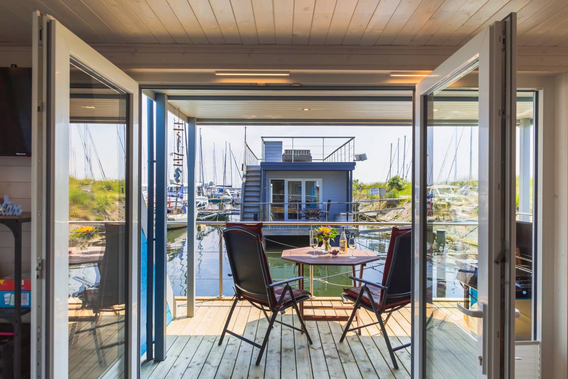 45 M² Hausboot ∙ 2 Schlafzimmer ∙ 5 Gäste - Großenbrode