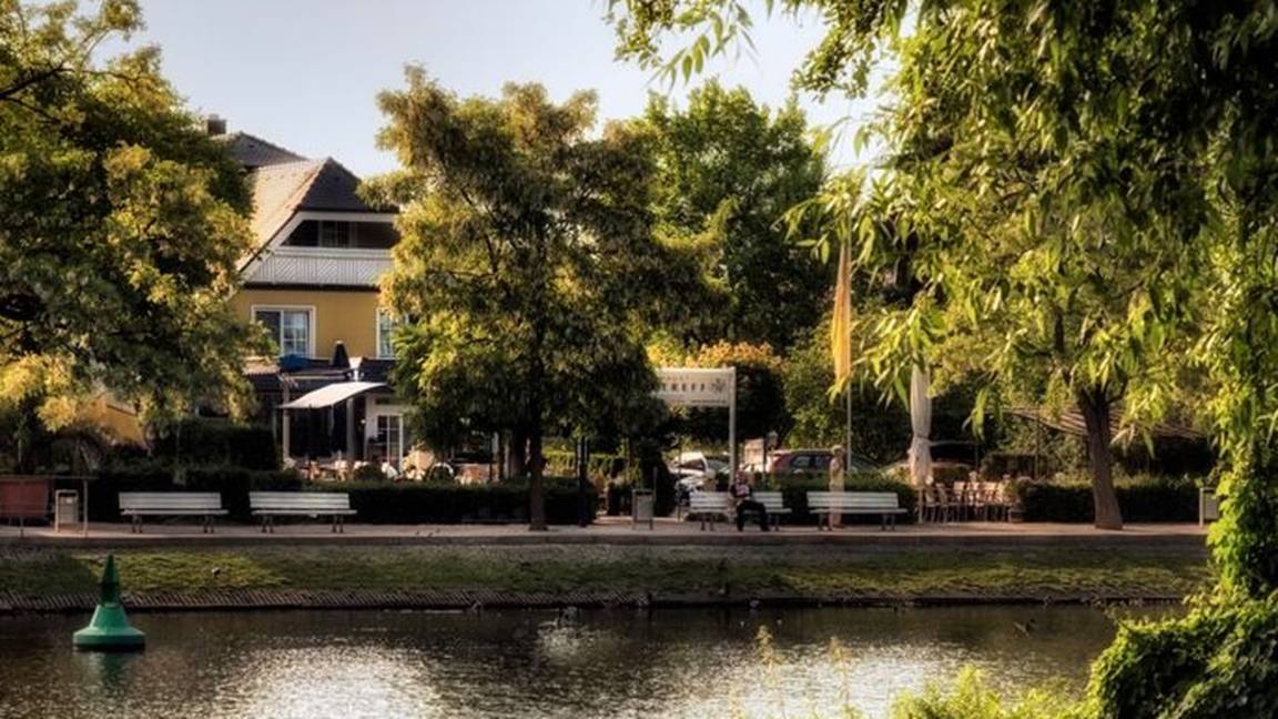 20 M² Hôtel ∙ 2 Personnes - Potsdam