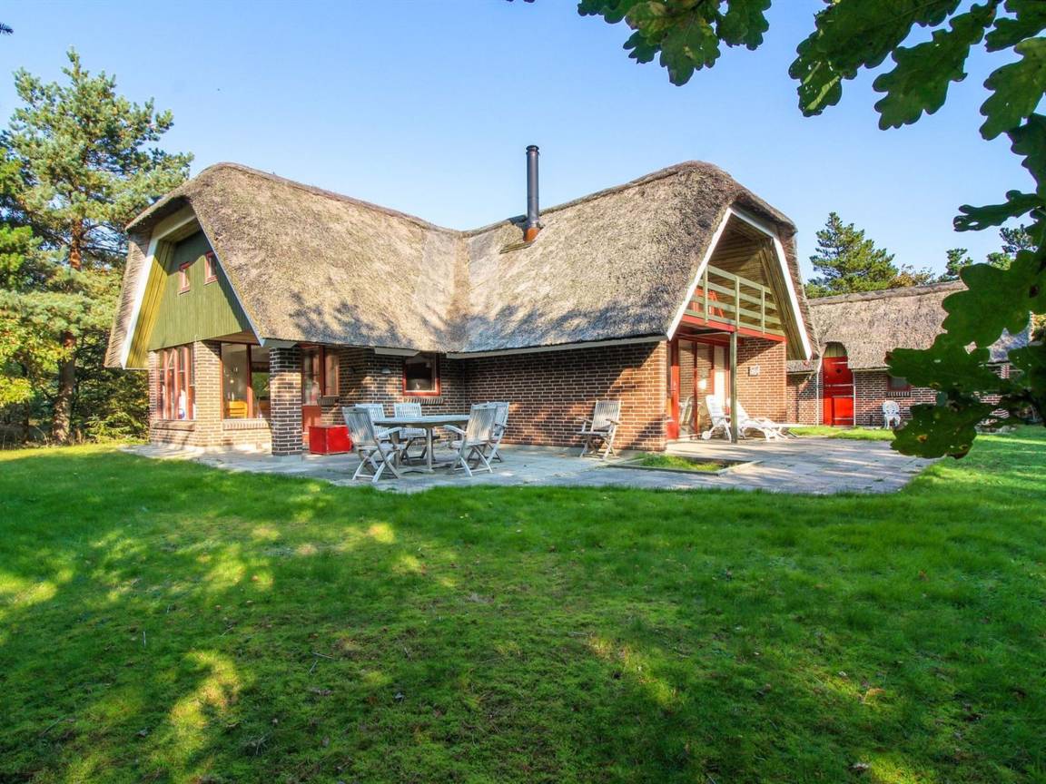 140 M² Ferienhaus ∙ 1 Schlafzimmer ∙ 5 Gäste - Blåvand