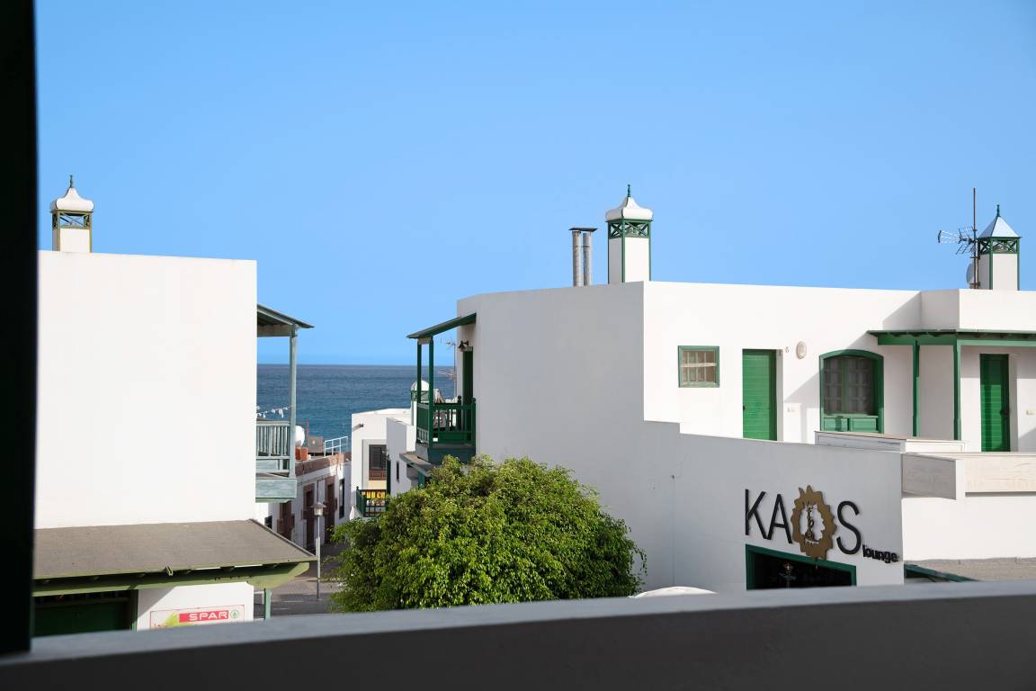 90 M² Apartment ∙ 2 Bedrooms ∙ 4 Guests - Playa Blanca