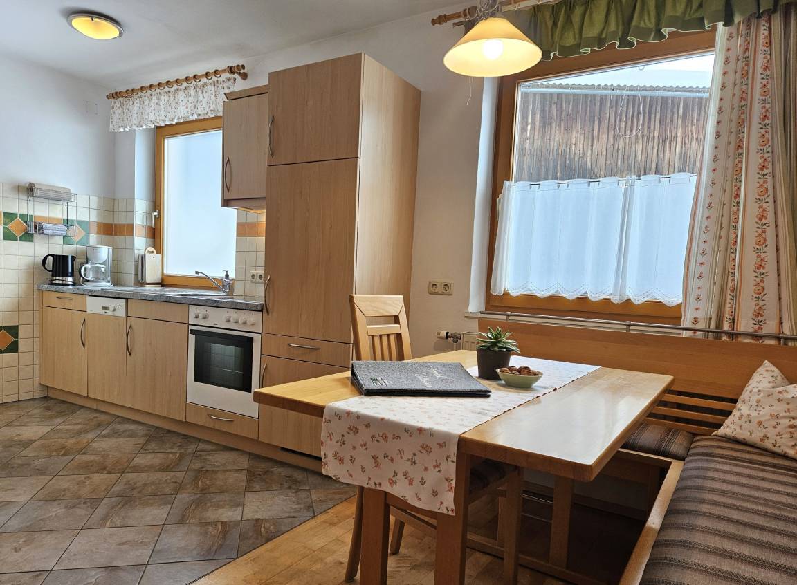 Ferienwohnung ∙ 2 Schlafzimmer ∙ 6 Gäste - Zwettl