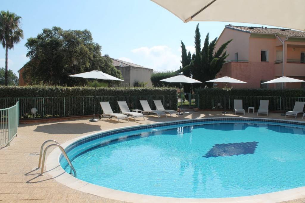 40 M² Appartement ∙ 2 Chambres ∙ 6 Personnes - Aléria