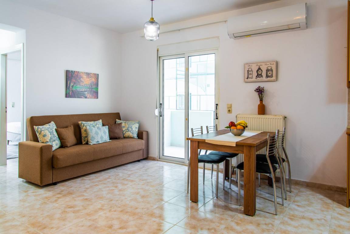 50 M² Apartment ∙ 2 Bedrooms ∙ 4 Guests - Heraklion