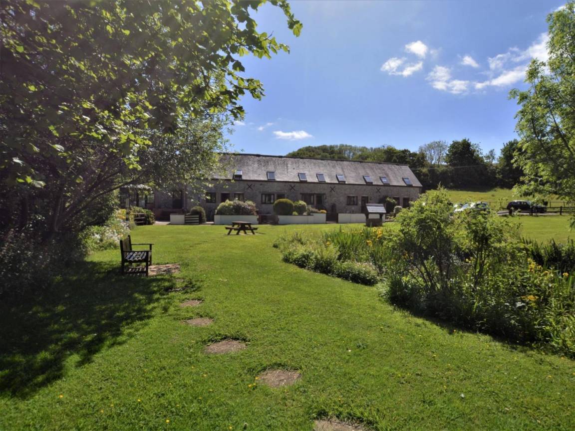 Cottage ∙ 1 Bedroom ∙ 2 Guests - Charmouth