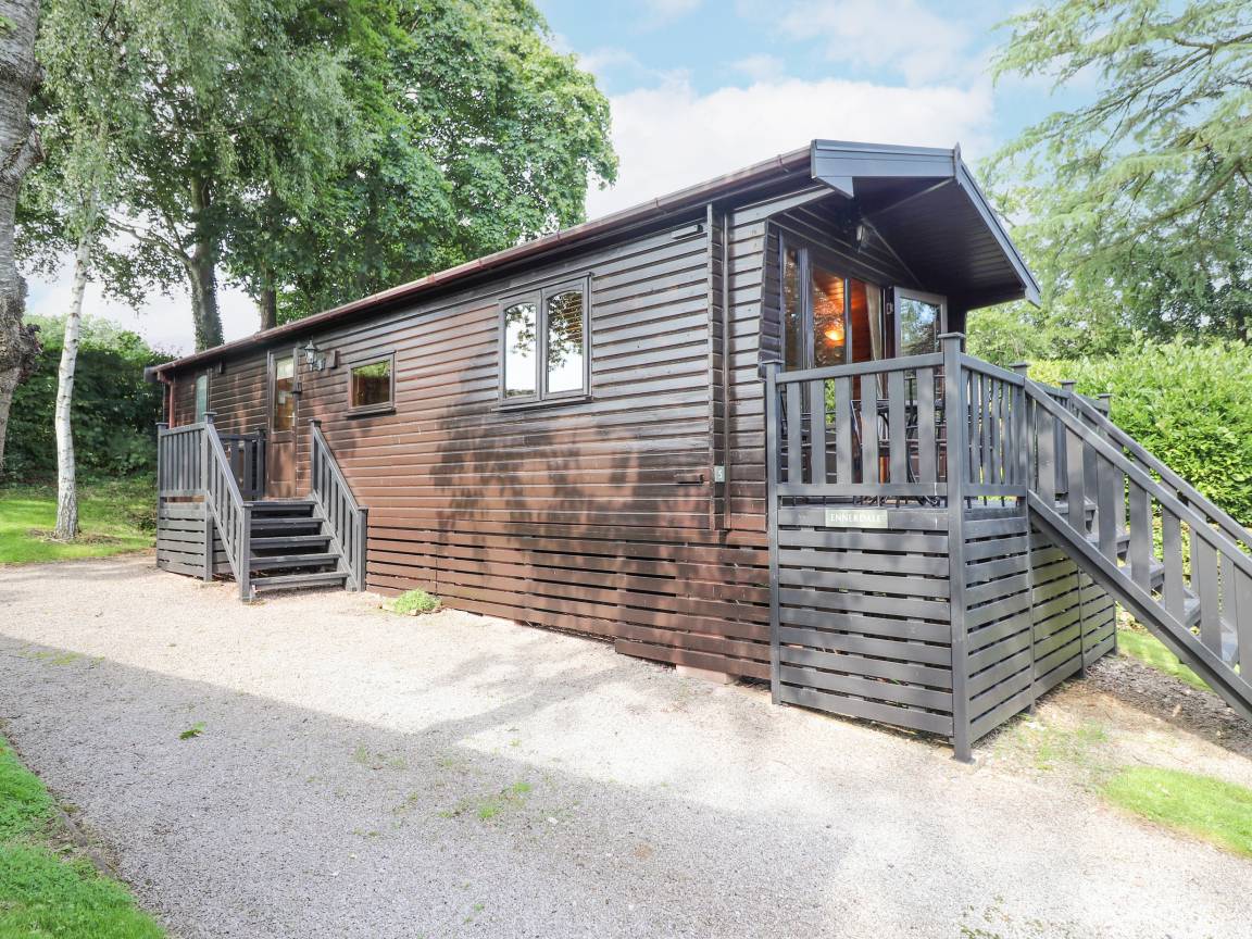 코티지 (자연 속의 작은 별장) ∙ 침실 2개 ∙ 게스트 4명 - 케직