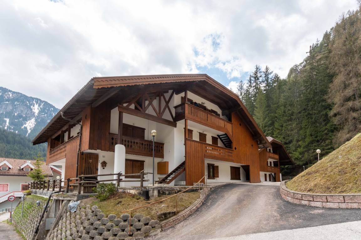 70 M² Huoneisto ∙ 2 Makuuhuonetta ∙ 4 Vierasta - Vigo di Fassa