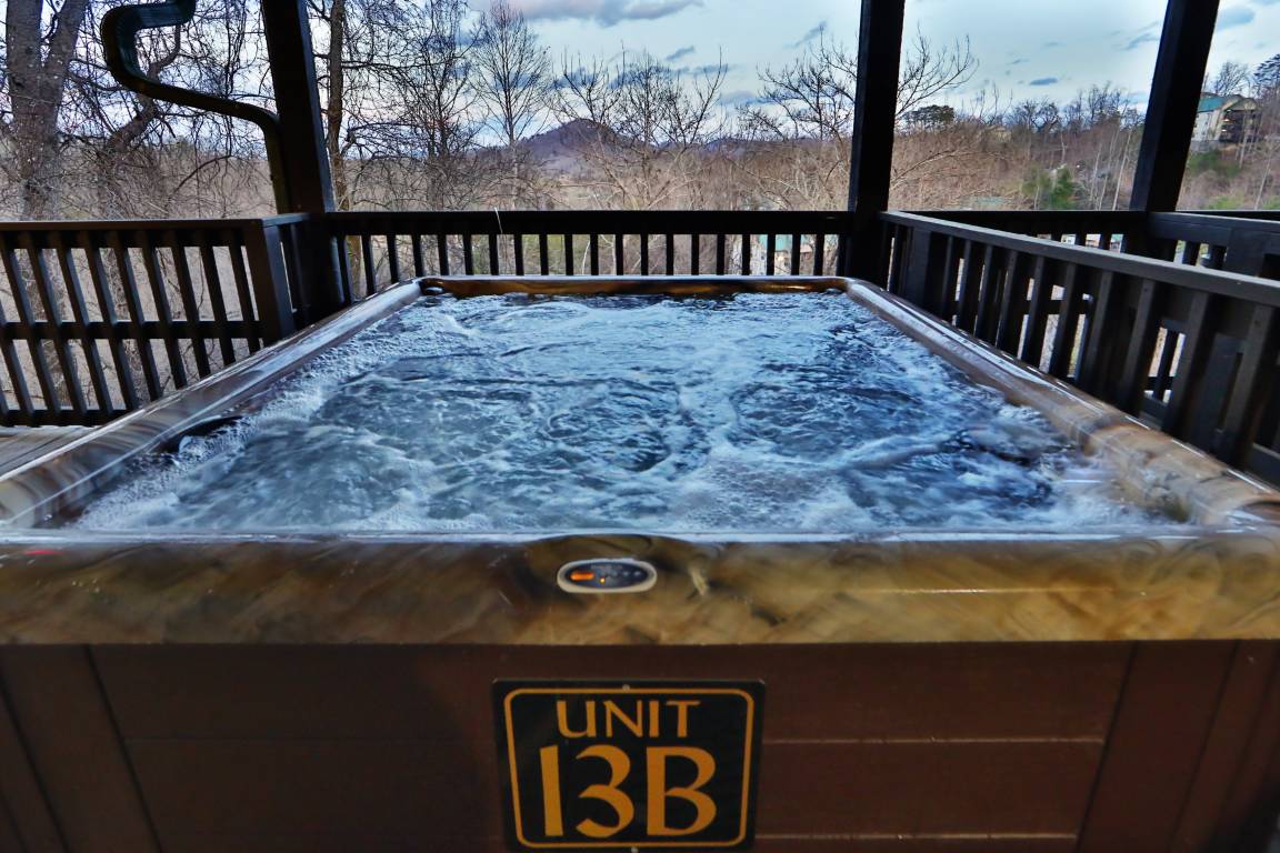 165 M² Condo ∙ 2 Bedrooms ∙ 12 Guests - Pigeon Forge
