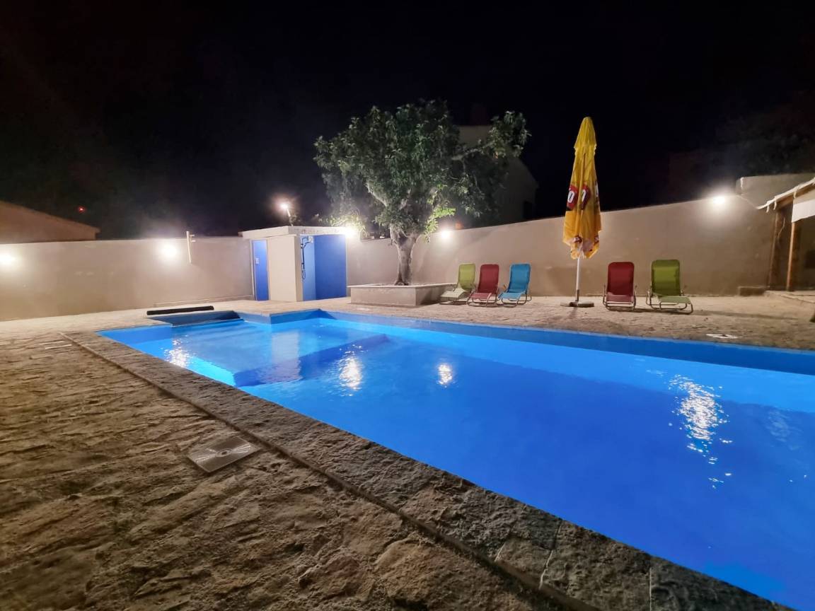 80 M² Apartment ∙ 2 Bedrooms ∙ 6 Guests - Banjole