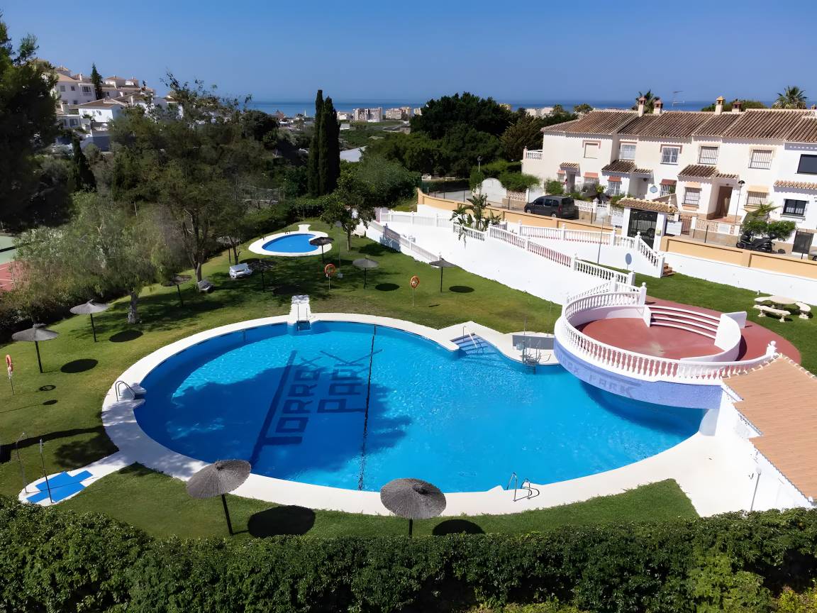 51 M² Apartment ∙ 1 Bedroom ∙ 4 Guests - Torrox