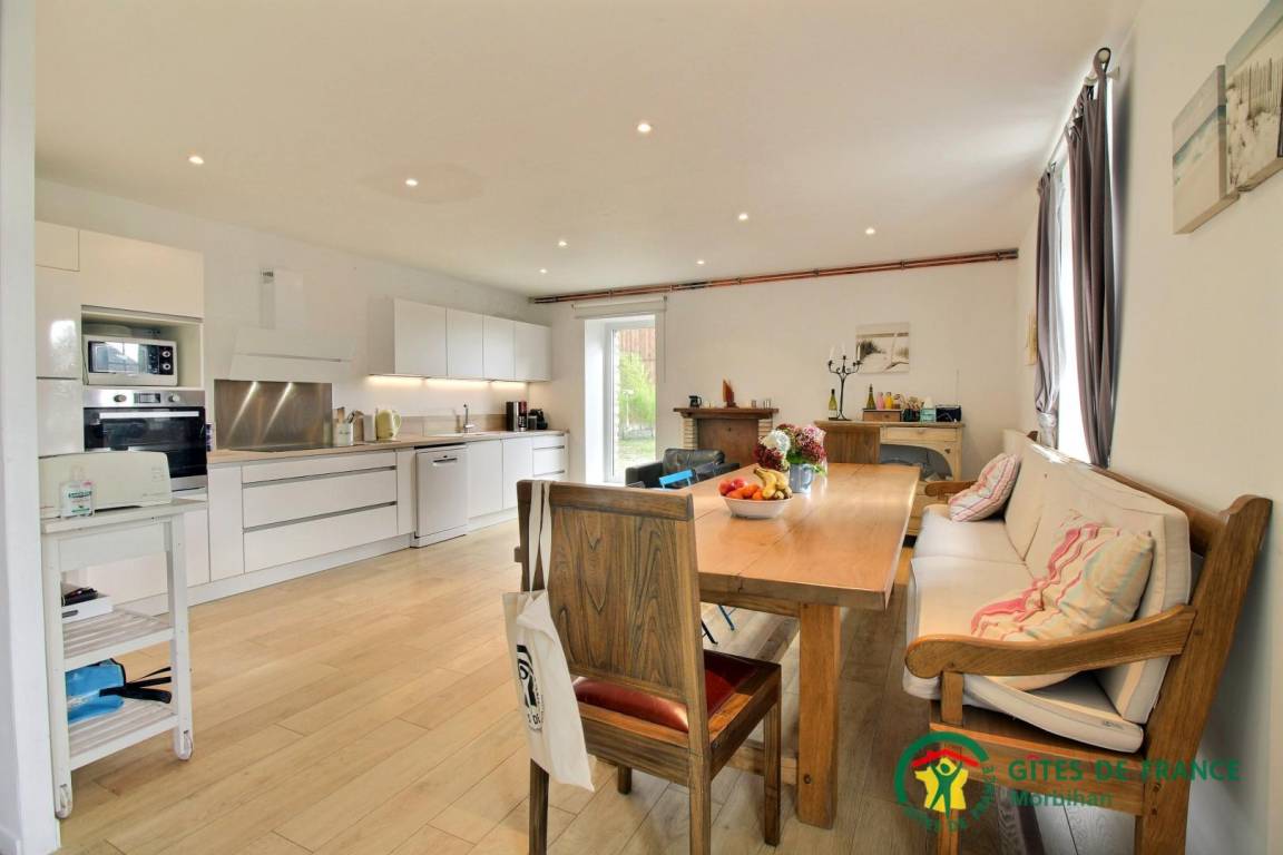 220 M² Gîte ∙ 5 Chambres ∙ 15 Personnes - Lorient