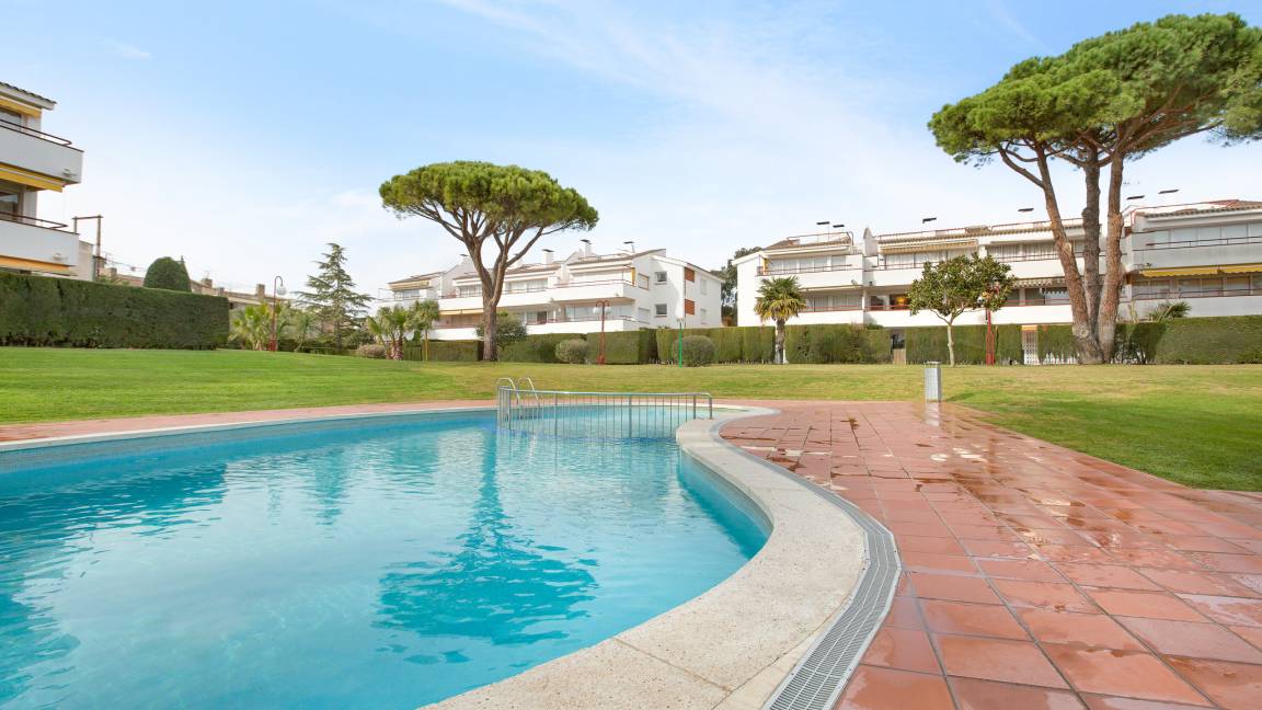 70 M² Apartment ∙ 2 Bedrooms ∙ 4 Guests - Palafrugell