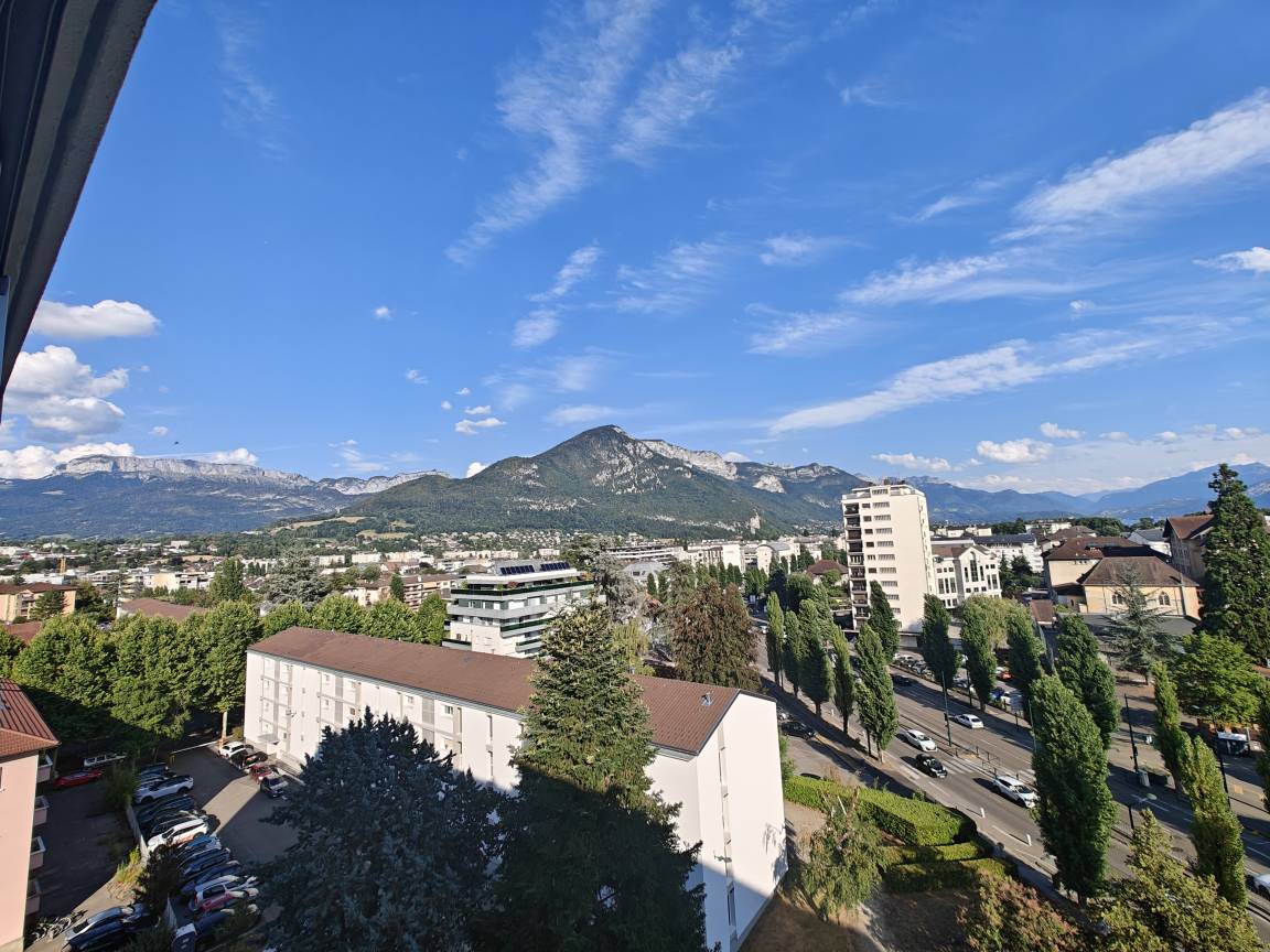 100 M² Appartement ∙ 3 Chambres ∙ 8 Personnes - Annecy