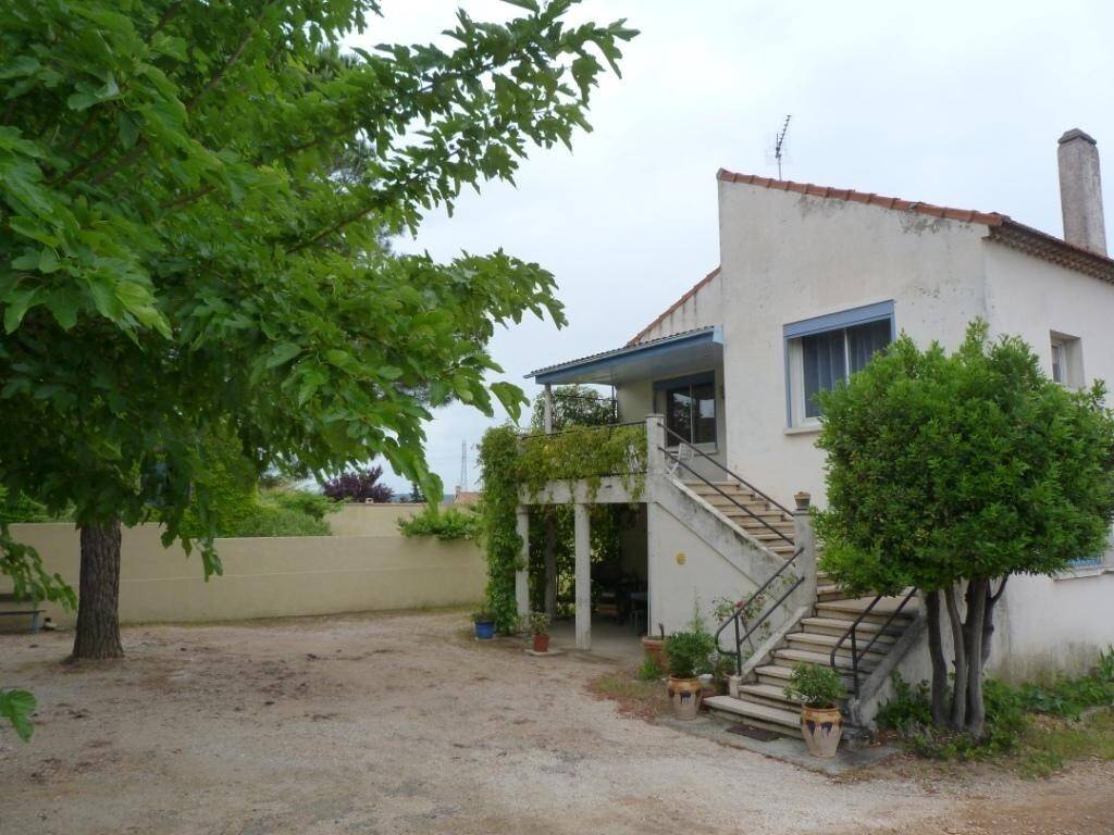 95 M² Apartment ∙ 3 Bedrooms ∙ 6 Guests - Marignane