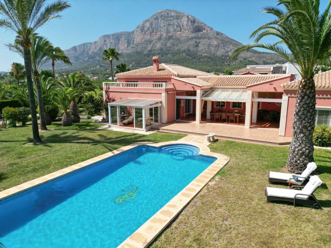 300 M² Villa ∙ 3 Habitaciones ∙ 6 Huéspedes - Jávea