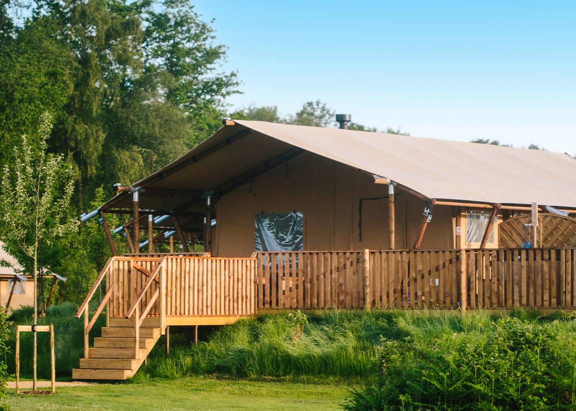 Tent ∙ 2 Bedrooms ∙ 4 Guests - Wiltshire
