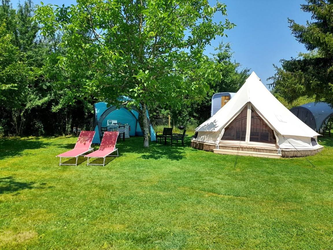 Camping ∙ 1 Chambre ∙ 4 Personnes - Charente
