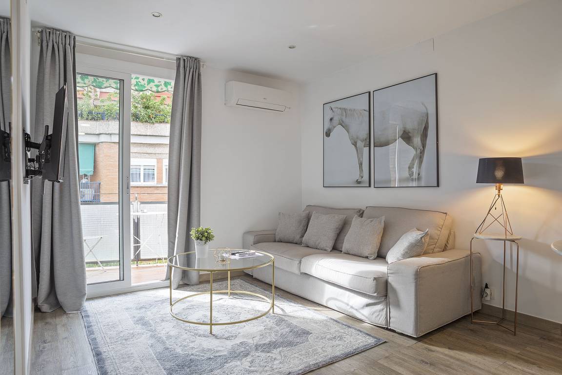 65 M² Appartamento Vacanza ∙ 2 Camere Da Letto ∙ 3 Ospiti - Barcellona