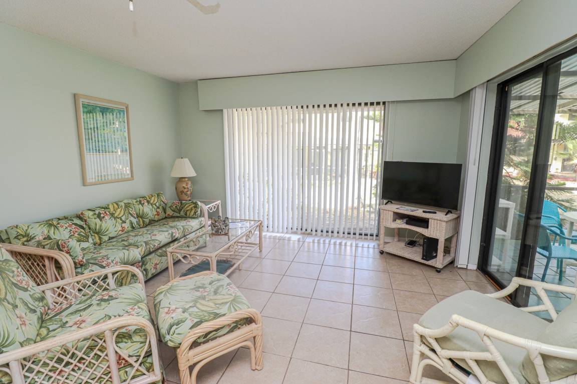 Condo ∙ 2 Bedrooms ∙ 6 Guests - St. Augustine Beach, FL