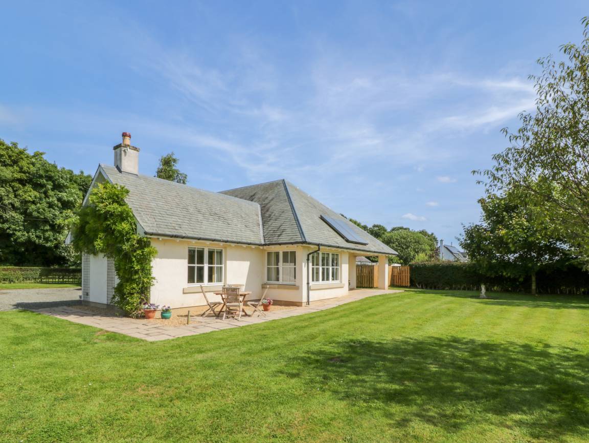 Cottage ∙ 3 Bedrooms ∙ 6 Guests - East Lothian Council