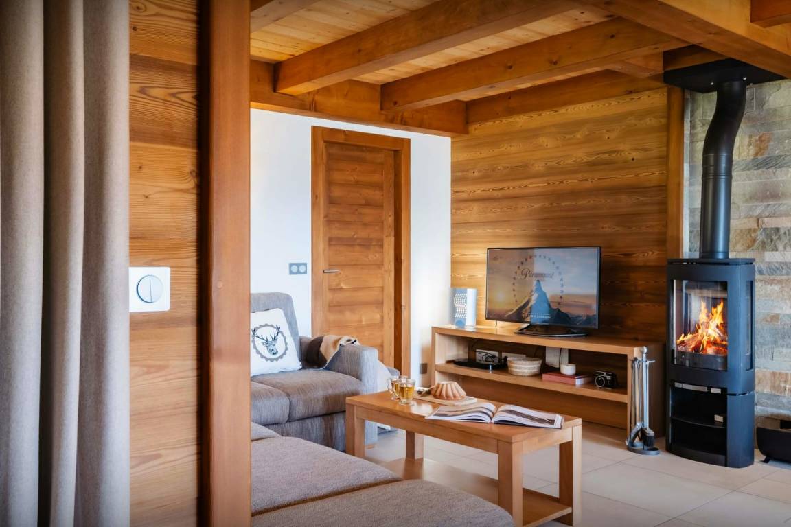 140 M² Chalet ∙ 4 Chambres ∙ 8 Personnes - Manigod