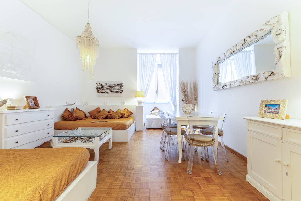 120 M² Apartamento ∙ 3 Quartos ∙ 13 Hóspedes - Roma