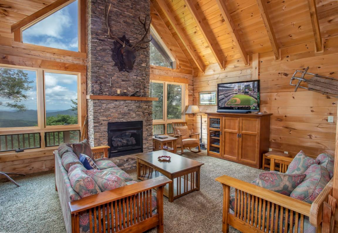 233 M² Cabin ∙ 4 Bedrooms ∙ 10 Guests - Blowing Rock, NC