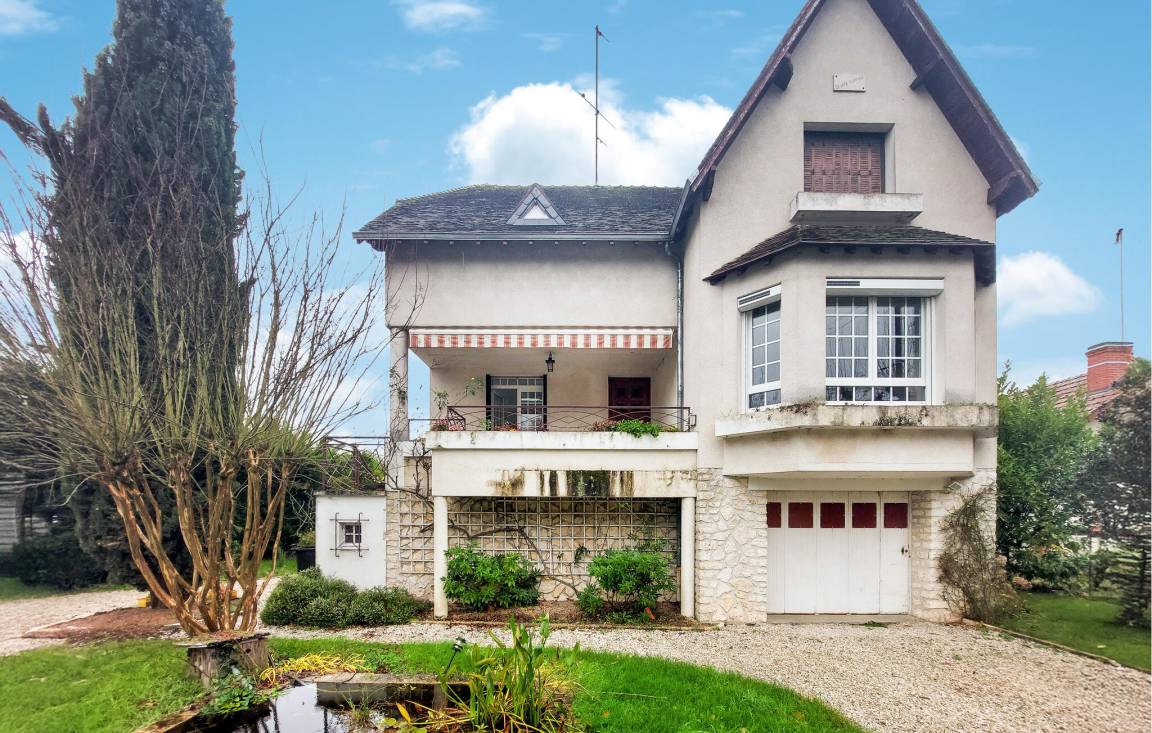 180 M² Maison De Vacances ∙ 6 Chambres ∙ 12 Personnes - Montrichard