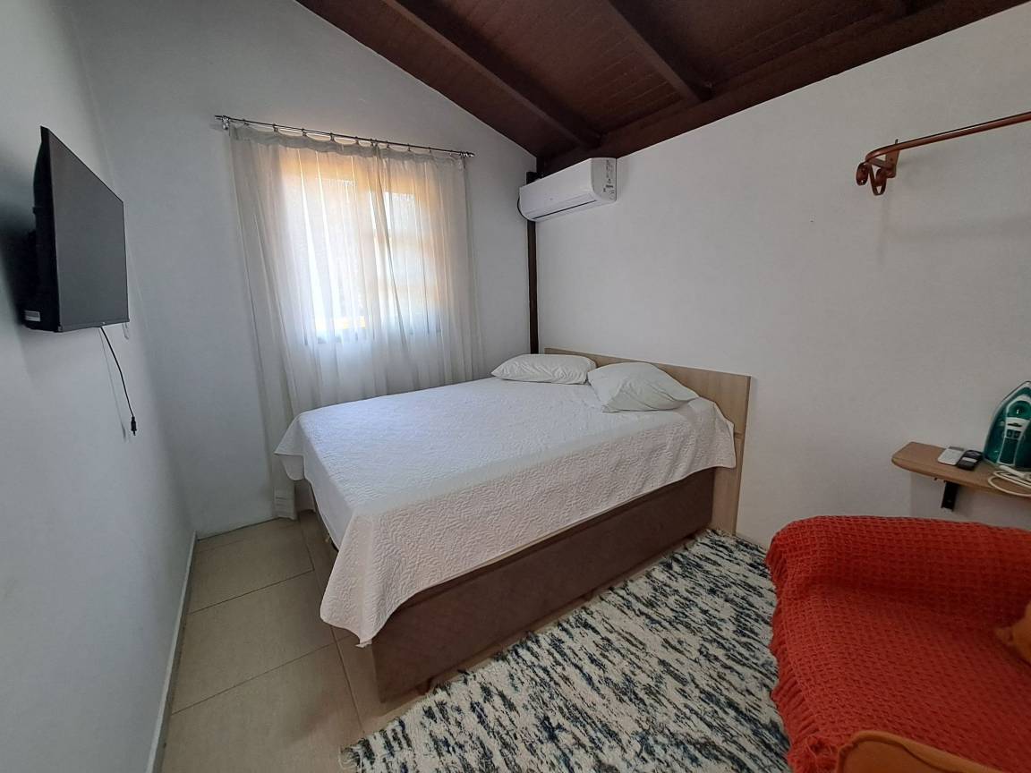 30 M² Studio ∙ 1 Chambre ∙ 3 Personnes - Brusque
