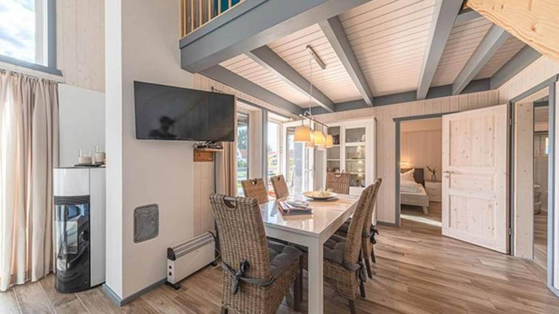 90 M² Ferienhaus ∙ 2 Schlafzimmer ∙ 6 Gäste - Müritz