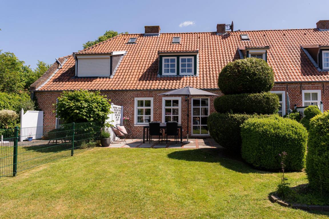 90 M² Ferienwohnung ∙ 2 Schlafzimmer ∙ 4 Gäste - Krummhörn