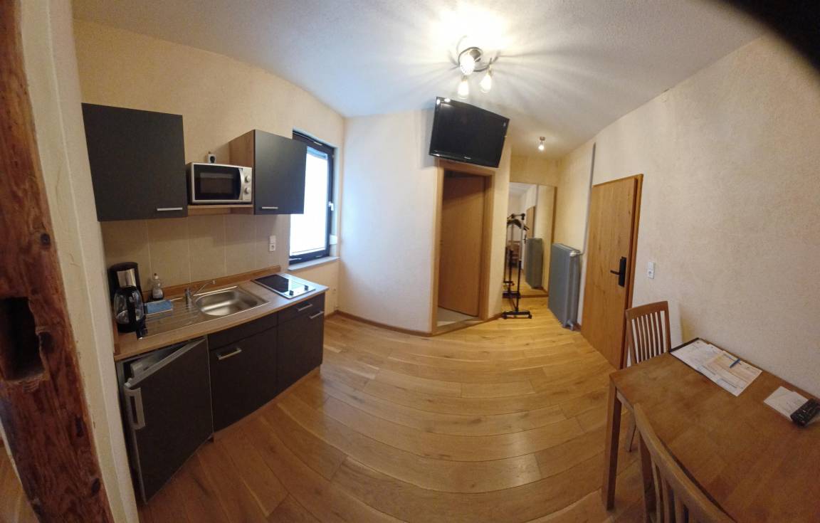 32 M² Hotel ∙ 1 Schlafzimmer ∙ 2 Gäste - Bad Rappenau