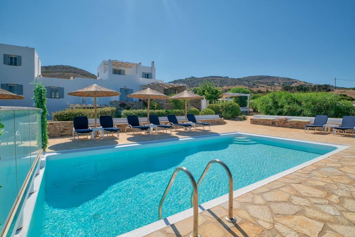 250 M² Villa ∙ 5 Habitaciones ∙ 10 Huéspedes - Antiparos