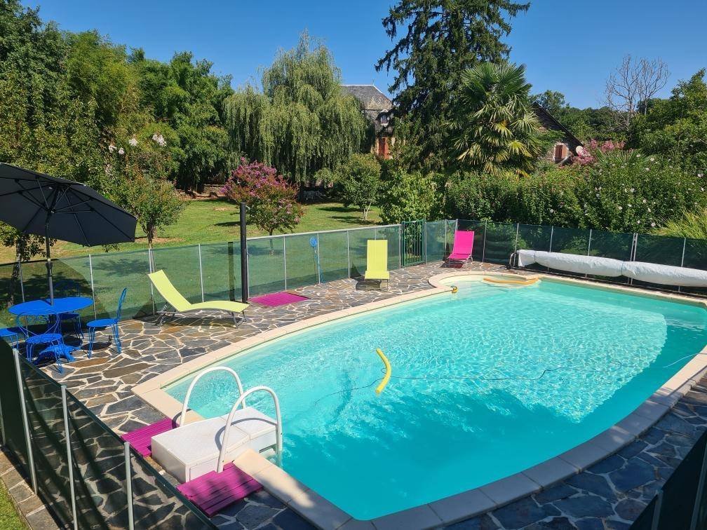 100 M² Gîte ∙ 3 Chambres ∙ 6 Personnes - Beaulieu-sur-Dordogne
