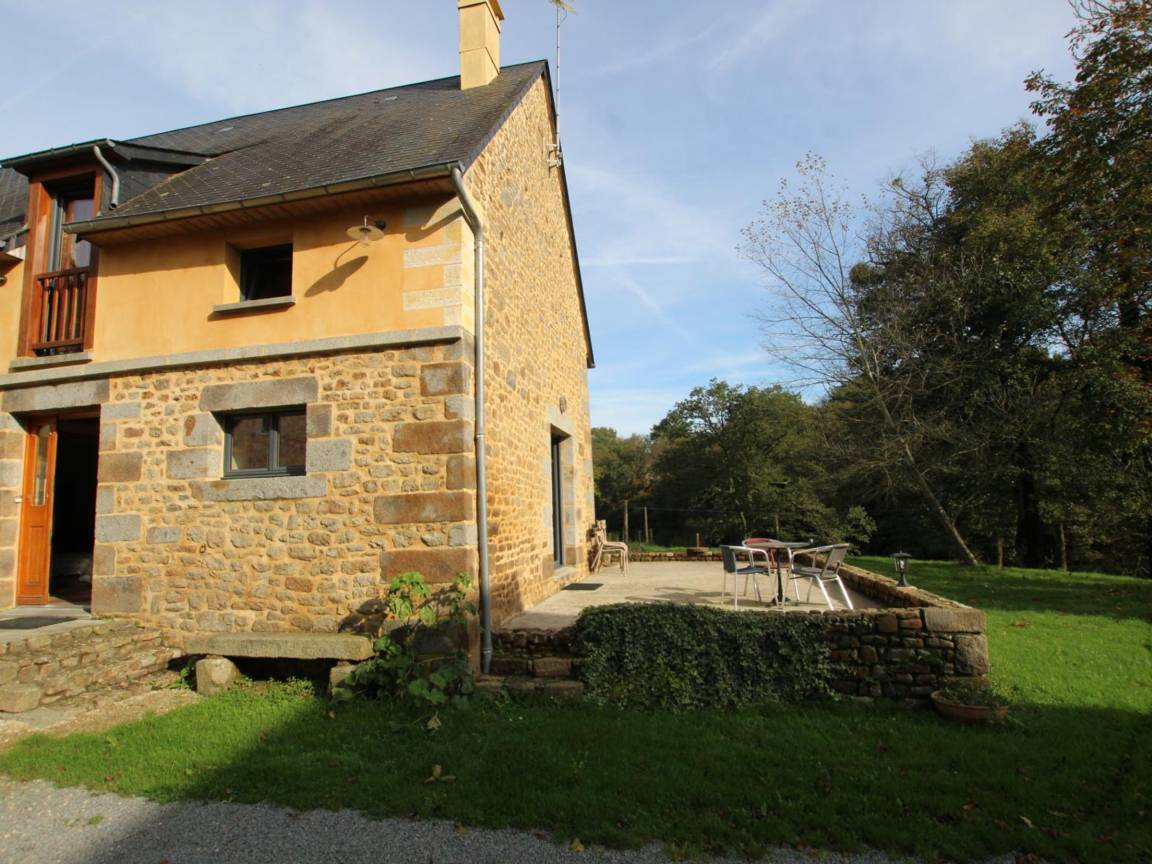 75 M² Cottage ∙ 2 Bedrooms ∙ 5 Guests - Normandy